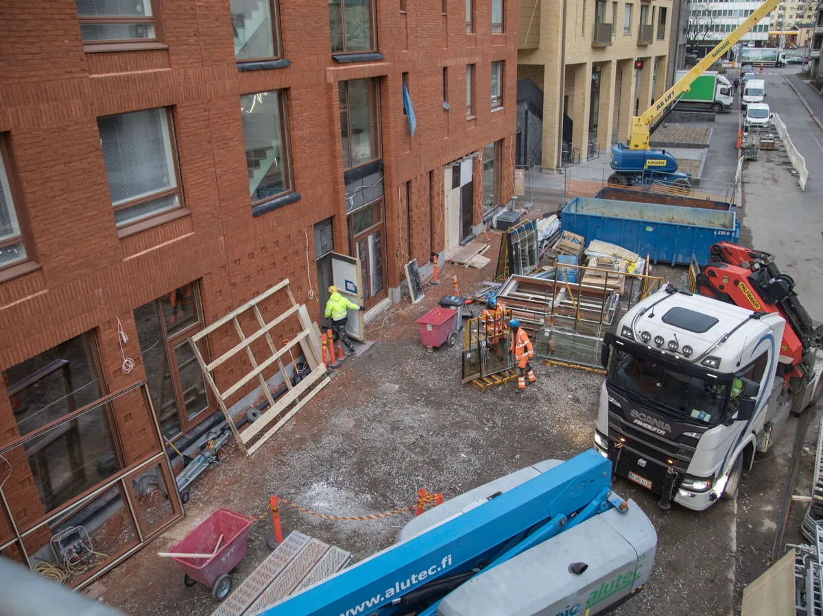 YIT myy 190 asuntoa ja 63 autopaikkaa - Ostaja ja kauppahinta jäävät ...