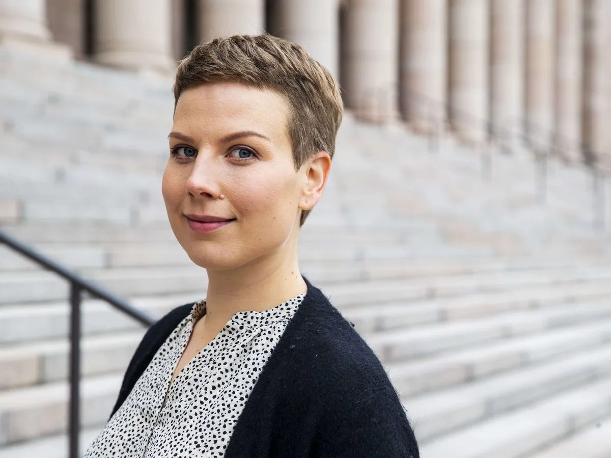 Hallitus joutuu ”selkä seinää vasten”, sanoo vihreiden Jenni Pitko ...