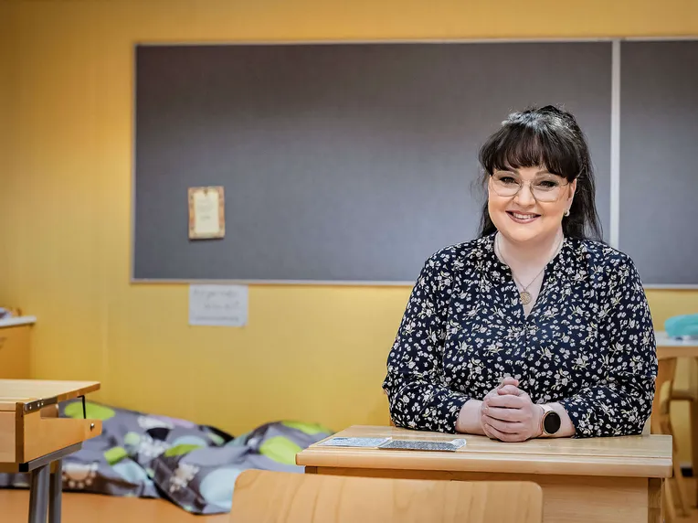 Yhä useampi Suomessa tekee kahta työtä, ja Kirsi-Maria on yksi heistä ...