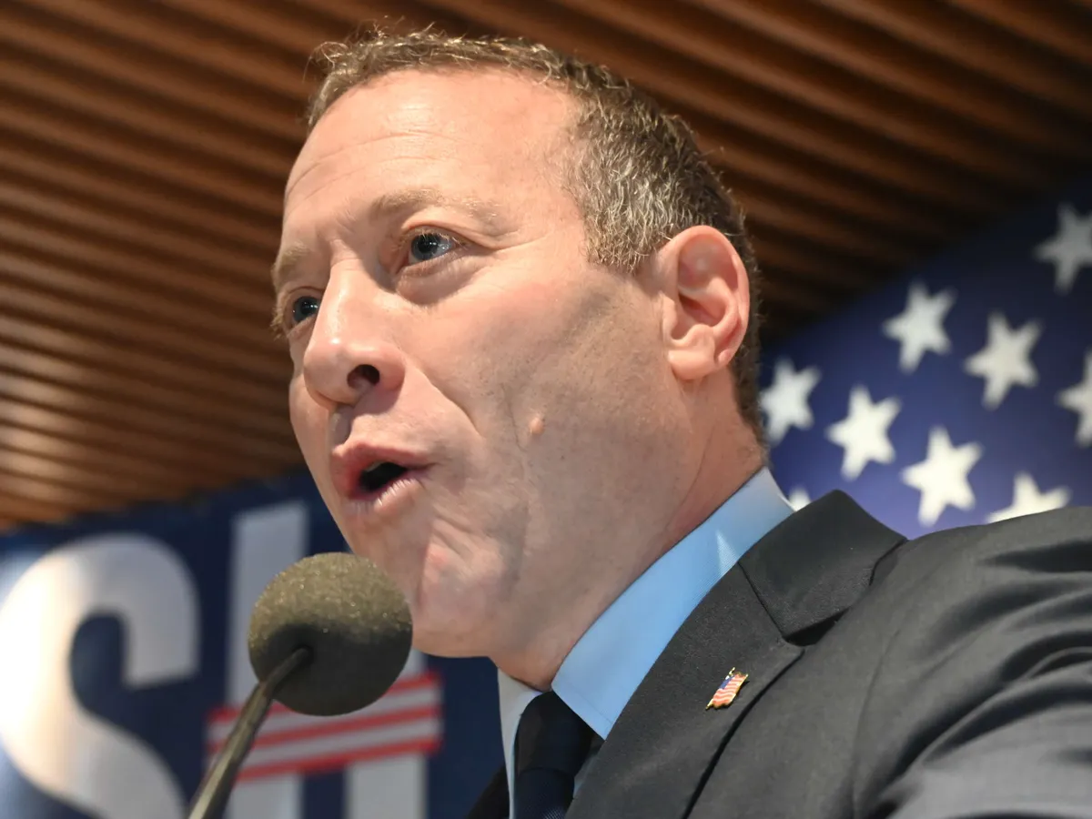 Yhdysvaltojen kongressin ahkerin sijoittaja teki kauppaa tänä vuonna 67 miljoonalla dollarilla ...