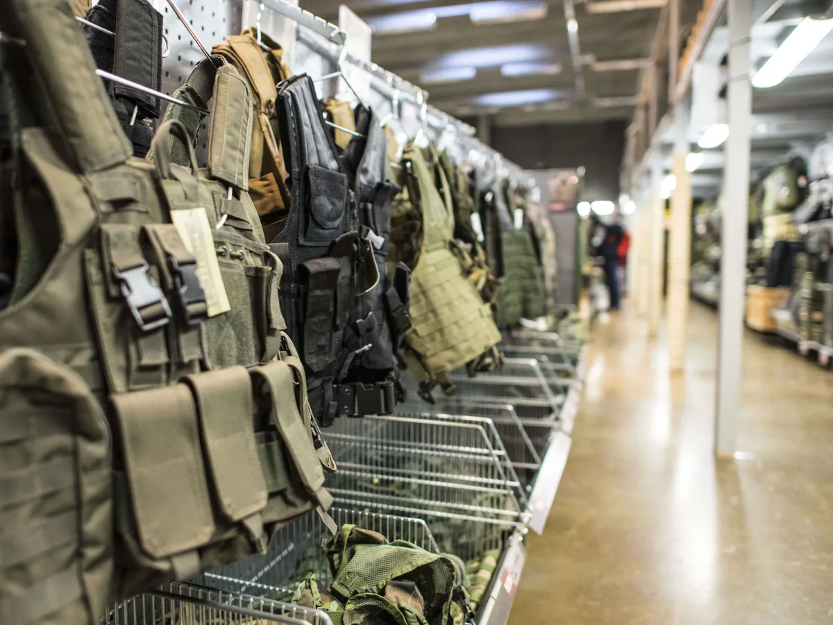 Varusteleka loi 100 000 euron korona-avustuksella verkkokaupan, joka ...