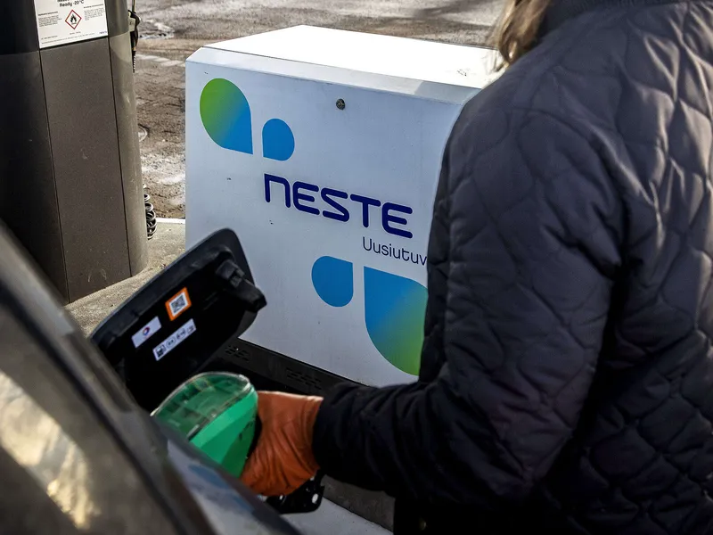 Nesteen osake uppoaa yhä syvemmälle – 3 syytä | Kauppalehti