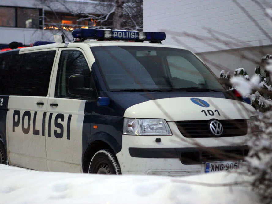 Karhu-ryhmä iski Diablos-jengin tiloihin Lohjalla | Uusi Suomi