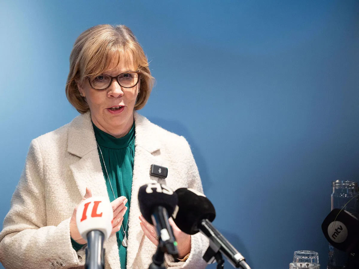 RKP:n Anna-Maja Henriksson ei hae jatkokautta puolueen puheenjohtajana ...